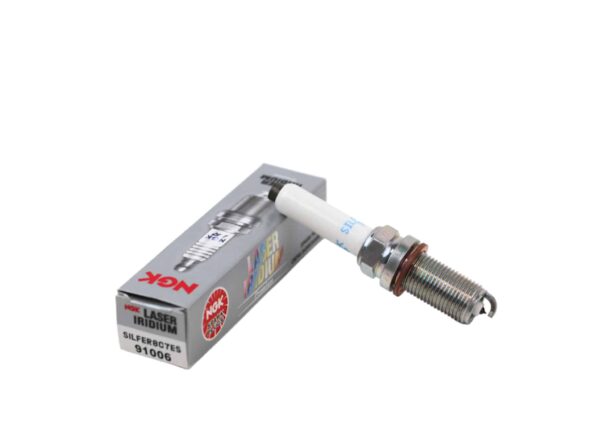 NGK Laser Iridium Bougie – SILFER8C7ES – Audi RS3 8.5V + 8Y + TTRS 8S 2 ...